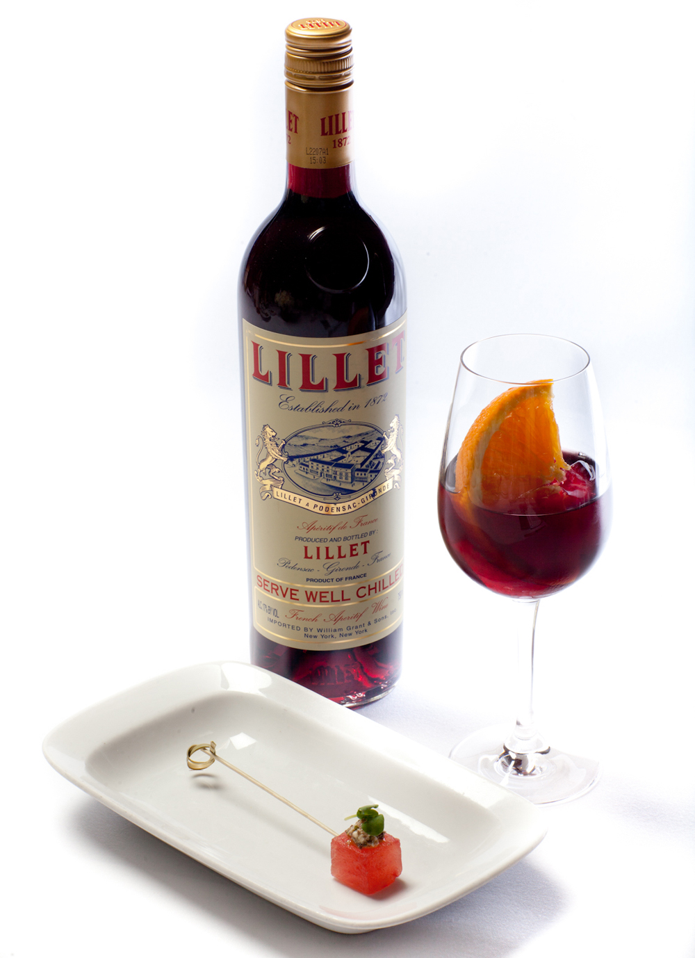 Foolproof Sangria Recipe with Lillet Rouge - COOL HUNTING®