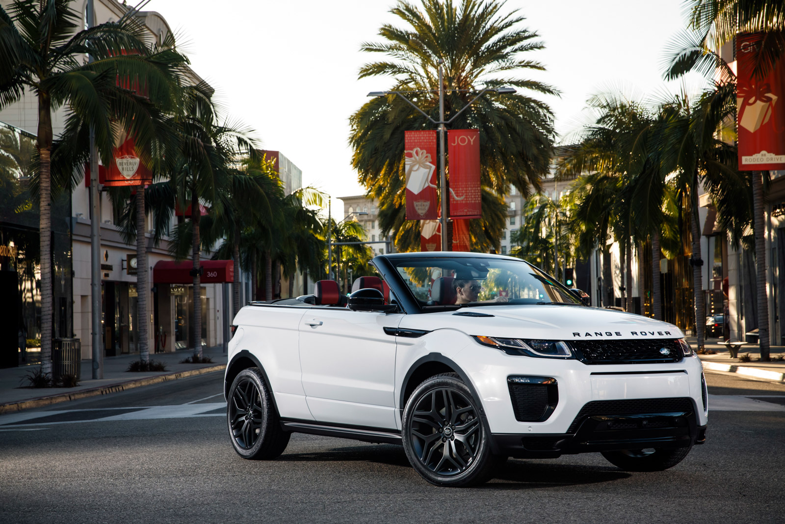 Regarding the Design of Range Rover’s Evoque Convertible - COOL HUNTING®