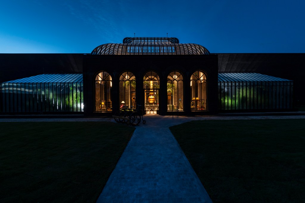 Hendrick’s Fantastical New Distillery in Girvan, Scotland - COOL HUNTING®