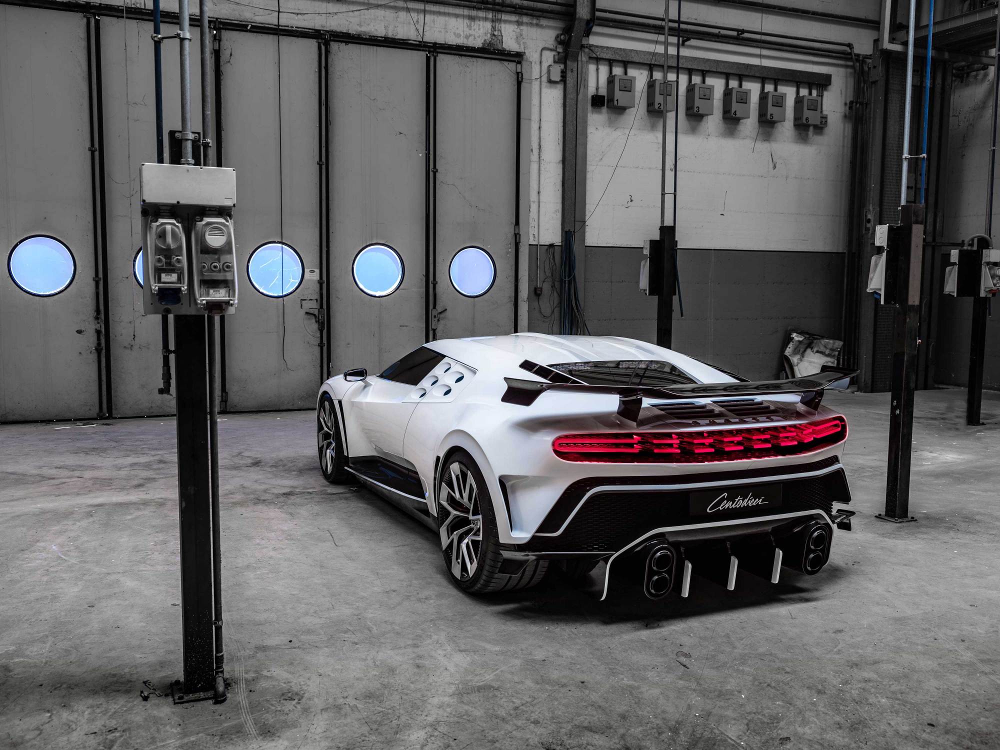 How the ’90s Inspired the New Bugatti Centodieci - COOL HUNTING®