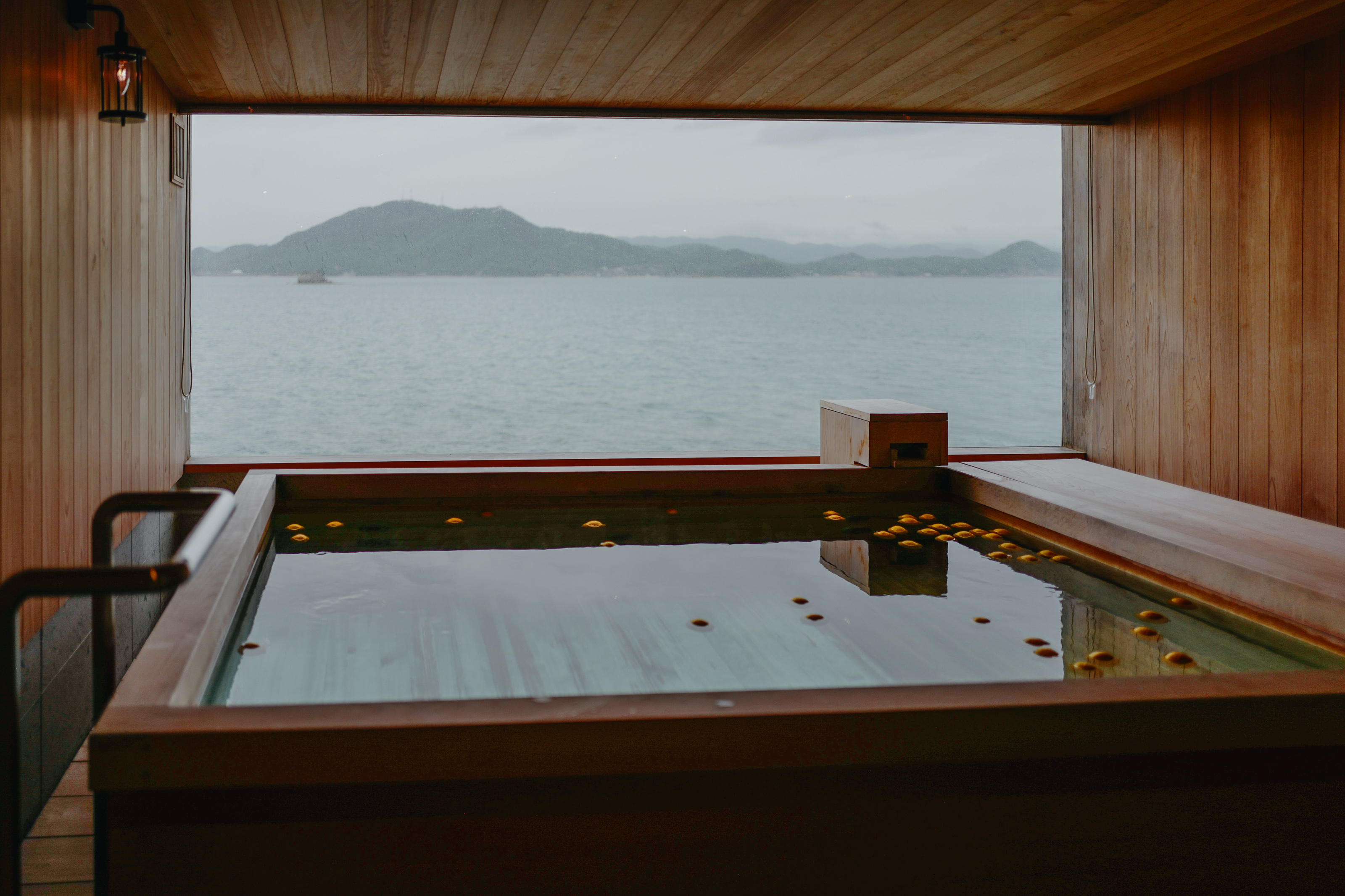 guntu-floating-ryokan-4 - COOL HUNTING®