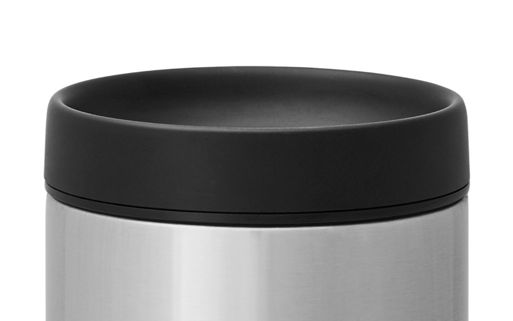 Purist’s Sleek, Spill-Proof Scope Bottle Top - COOL HUNTING®