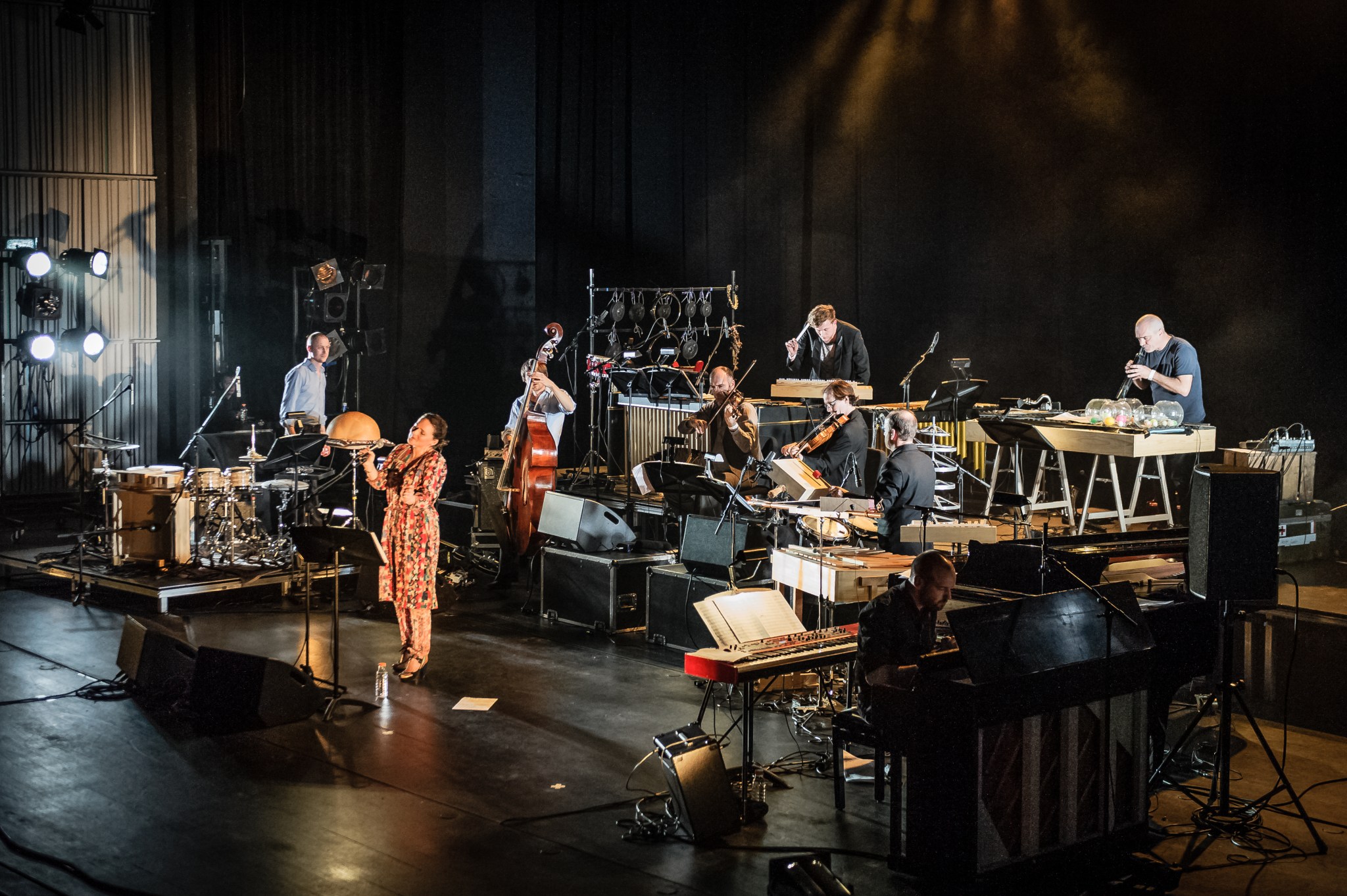 Emiliana Torrini & The Colorist Orchestra: Hilton - COOL HUNTING®