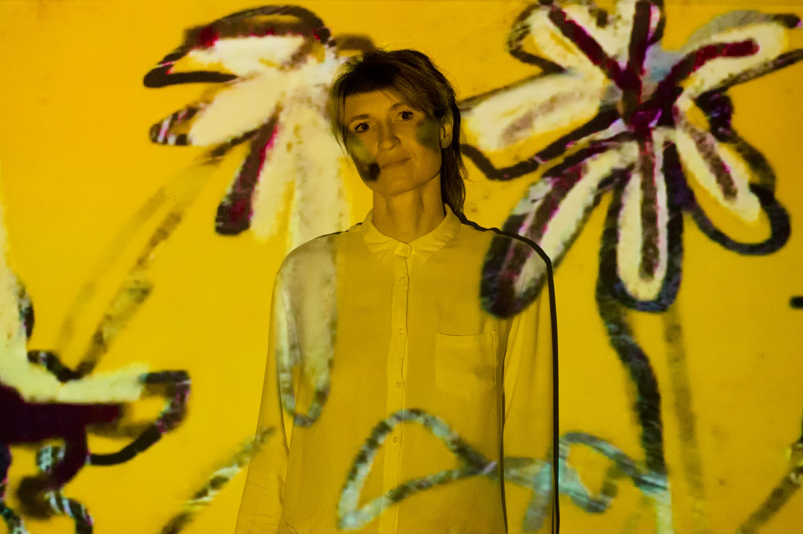 Artist Maria Kozak Exhibits Inside Microsoft’s First-Ever Virtual ...