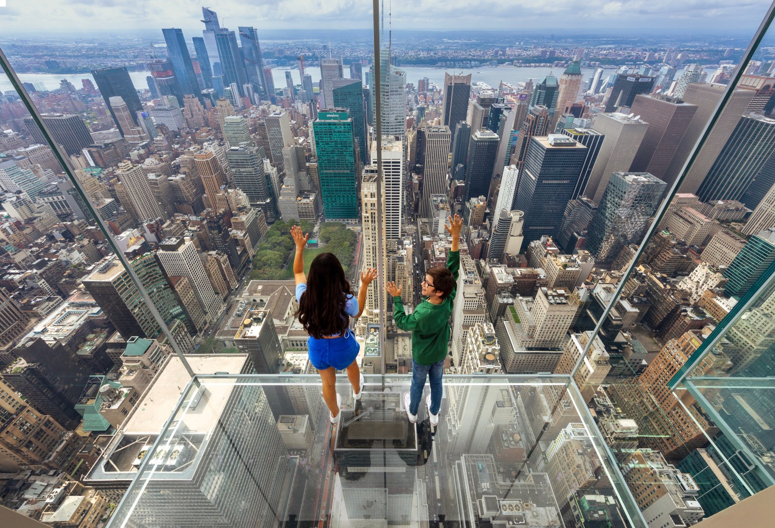 Interview: Artist Kenzo Digital on “Air” at SUMMIT One Vanderbilt ...