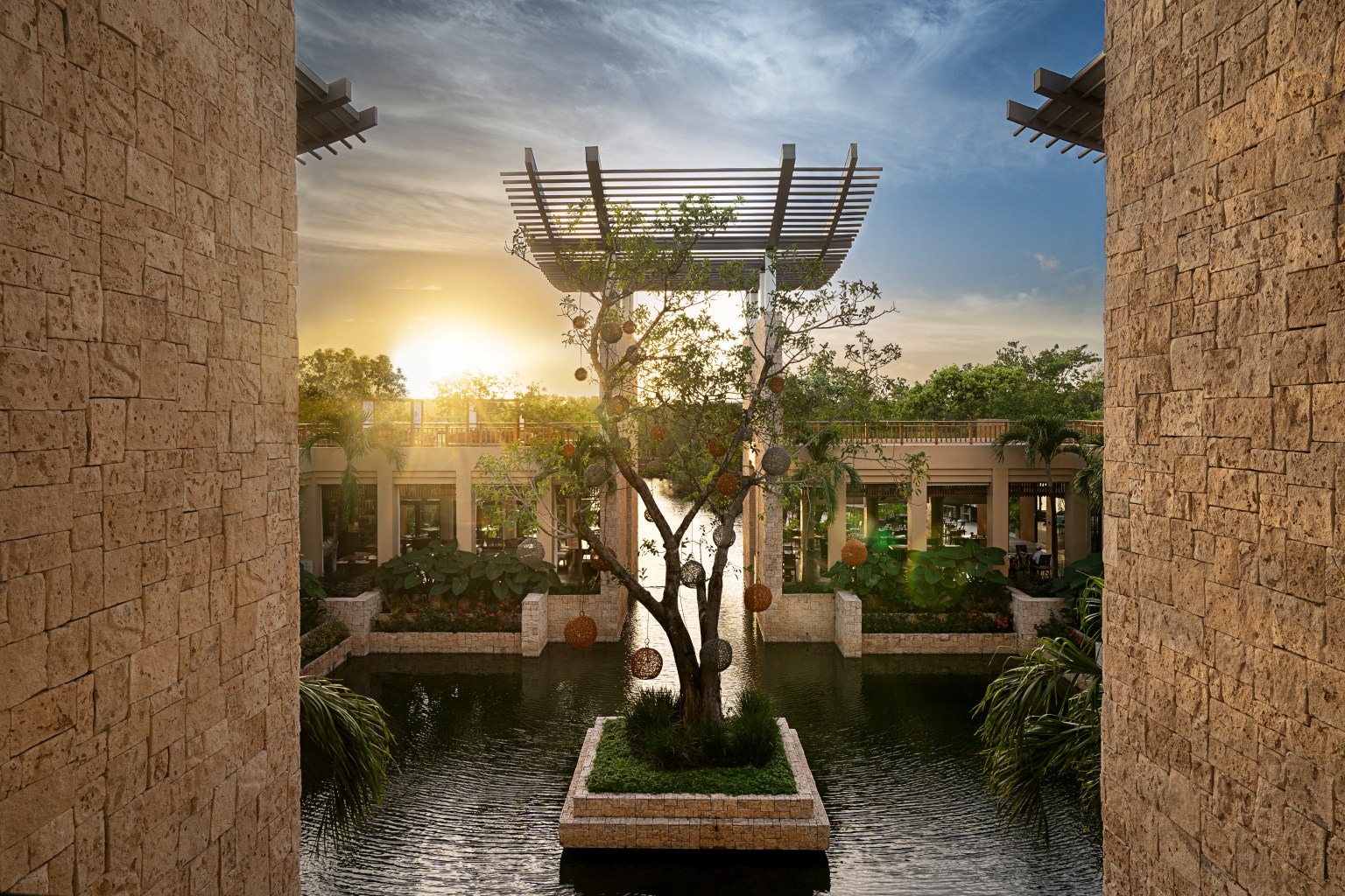 Riviera Maya’s Accessible Oasis, Banyan Tree Mayakoba - COOL HUNTING®