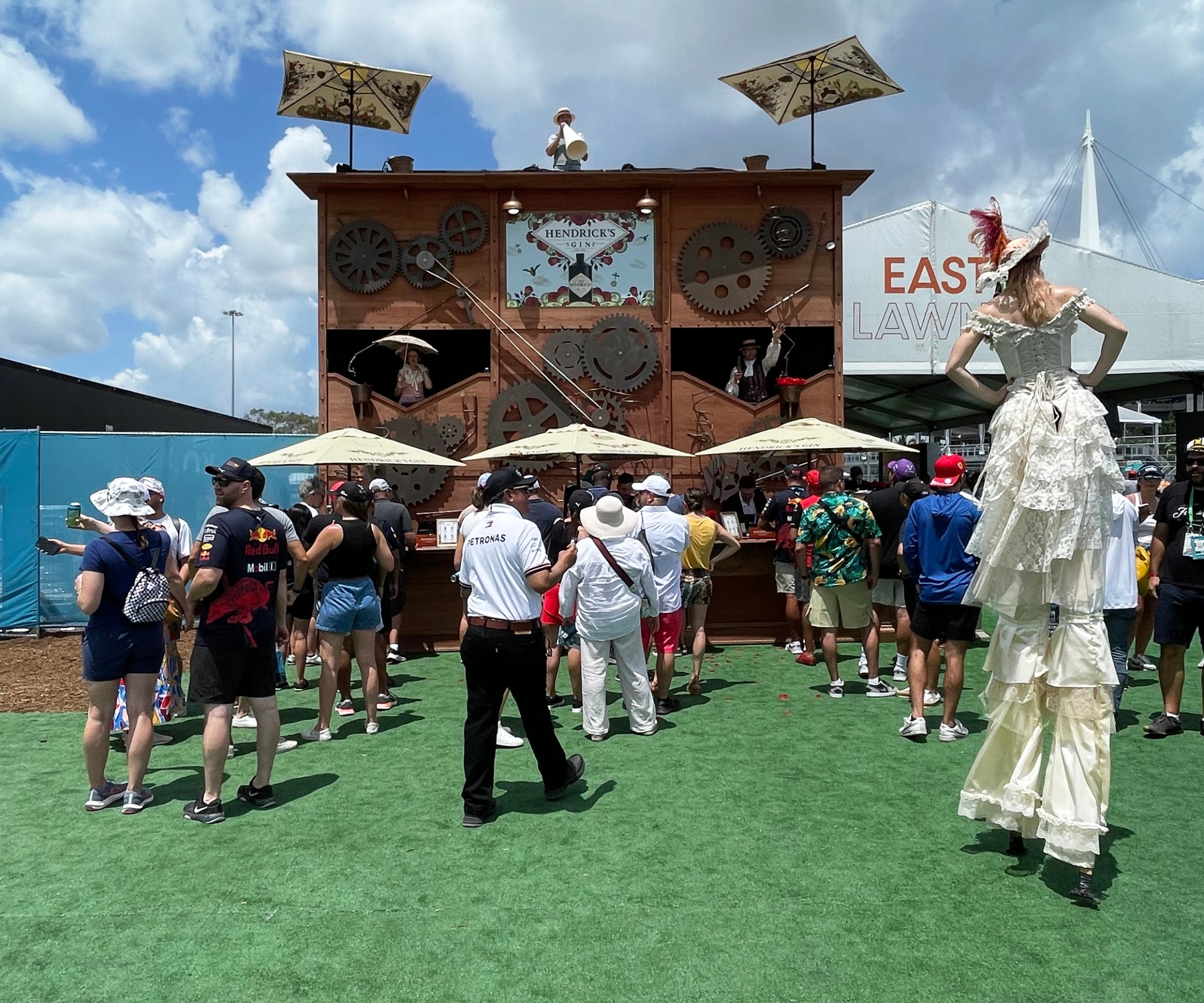 The Exemplary Cocktails of Formula 1’s First-Ever Miami Grand Prix ...