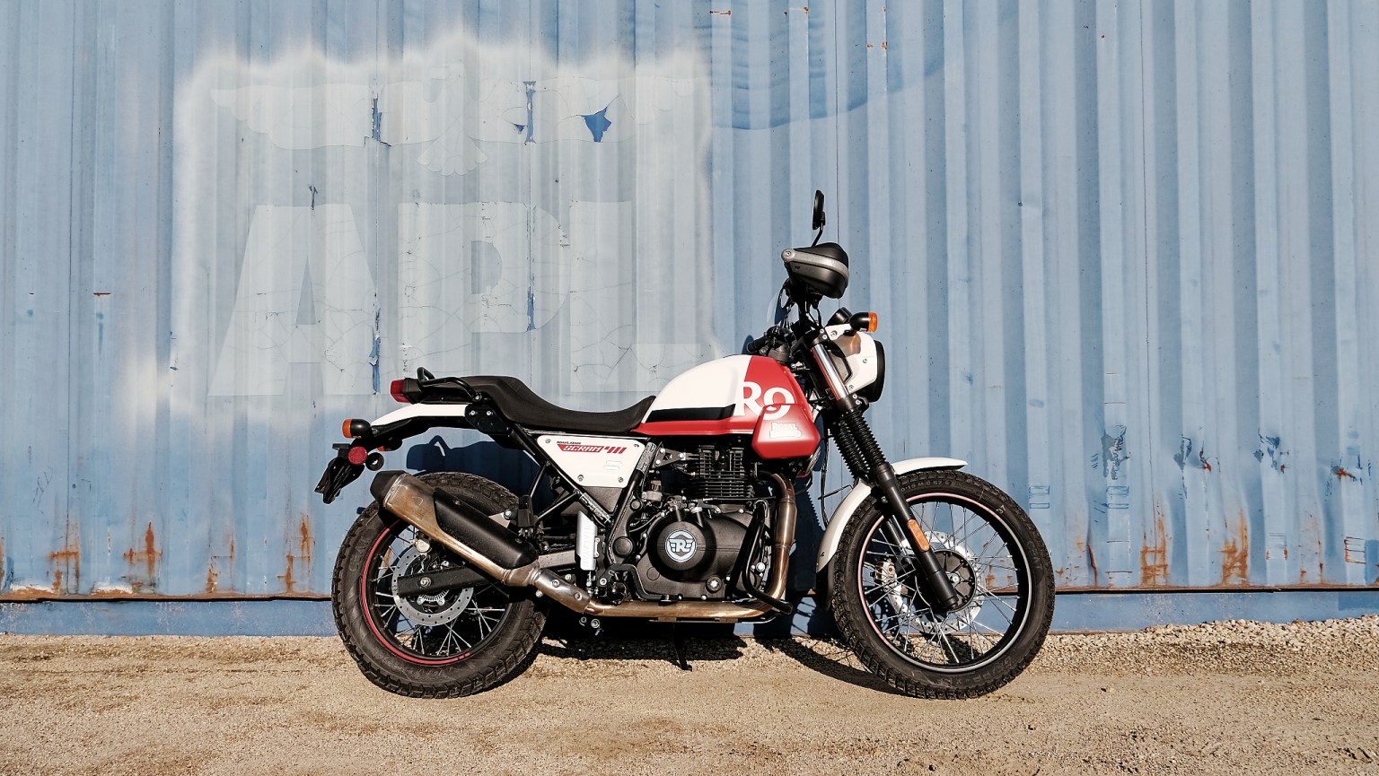 Designing The Royal Enfield Scram 411 - COOL HUNTING®