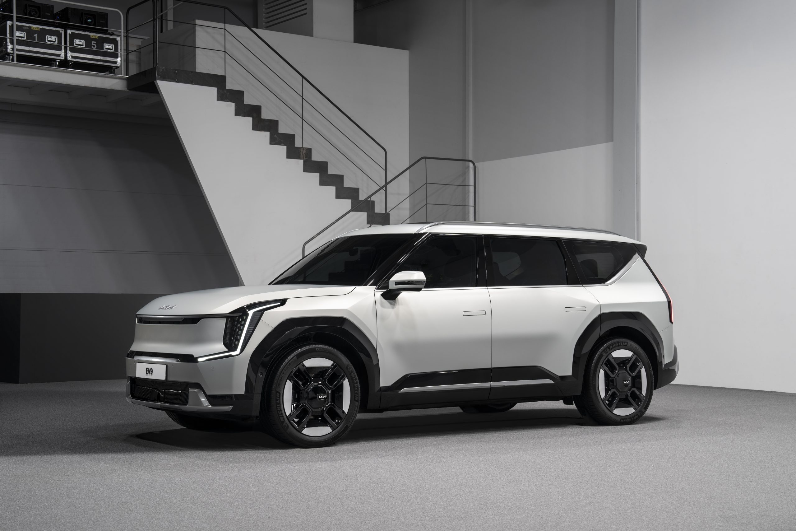 The Kia EV9 Harmonizes Nature and Modernity - COOL HUNTING®