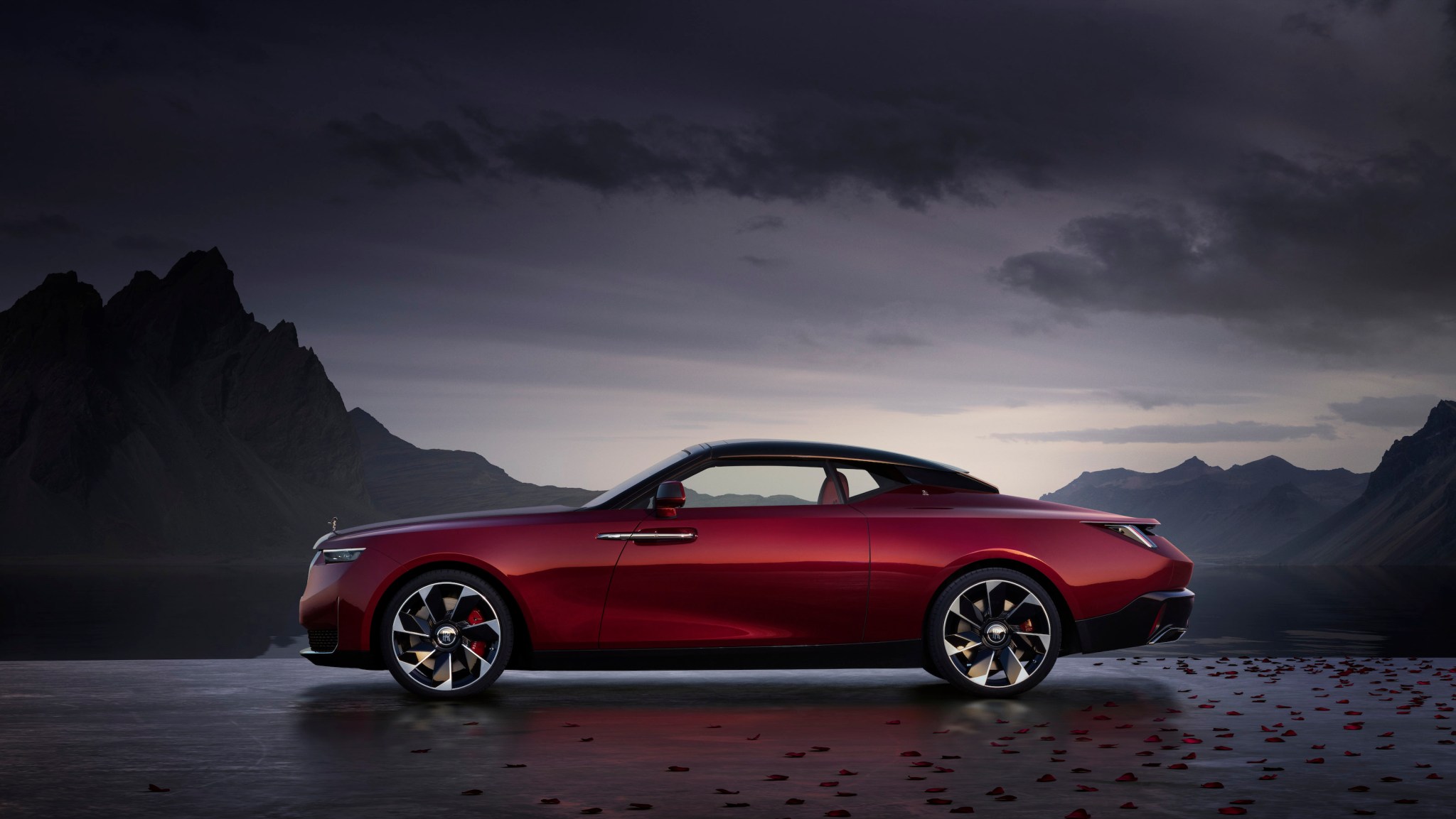 Rolls-Royce Debuts their First Droptail Coachbuild Comission - COOL ...