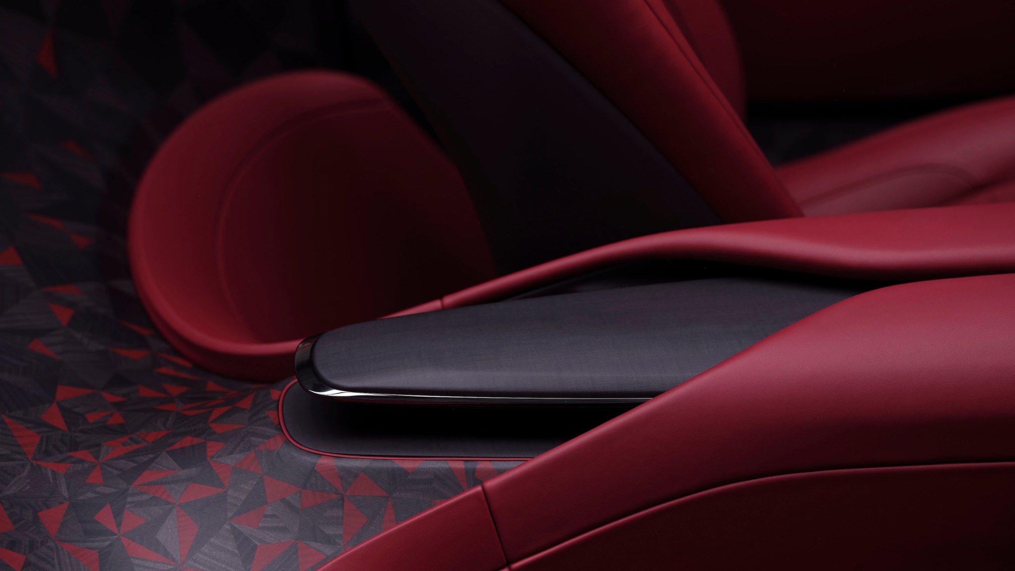 Rolls-Royce Debuts their First Droptail Coachbuild Comission - COOL ...