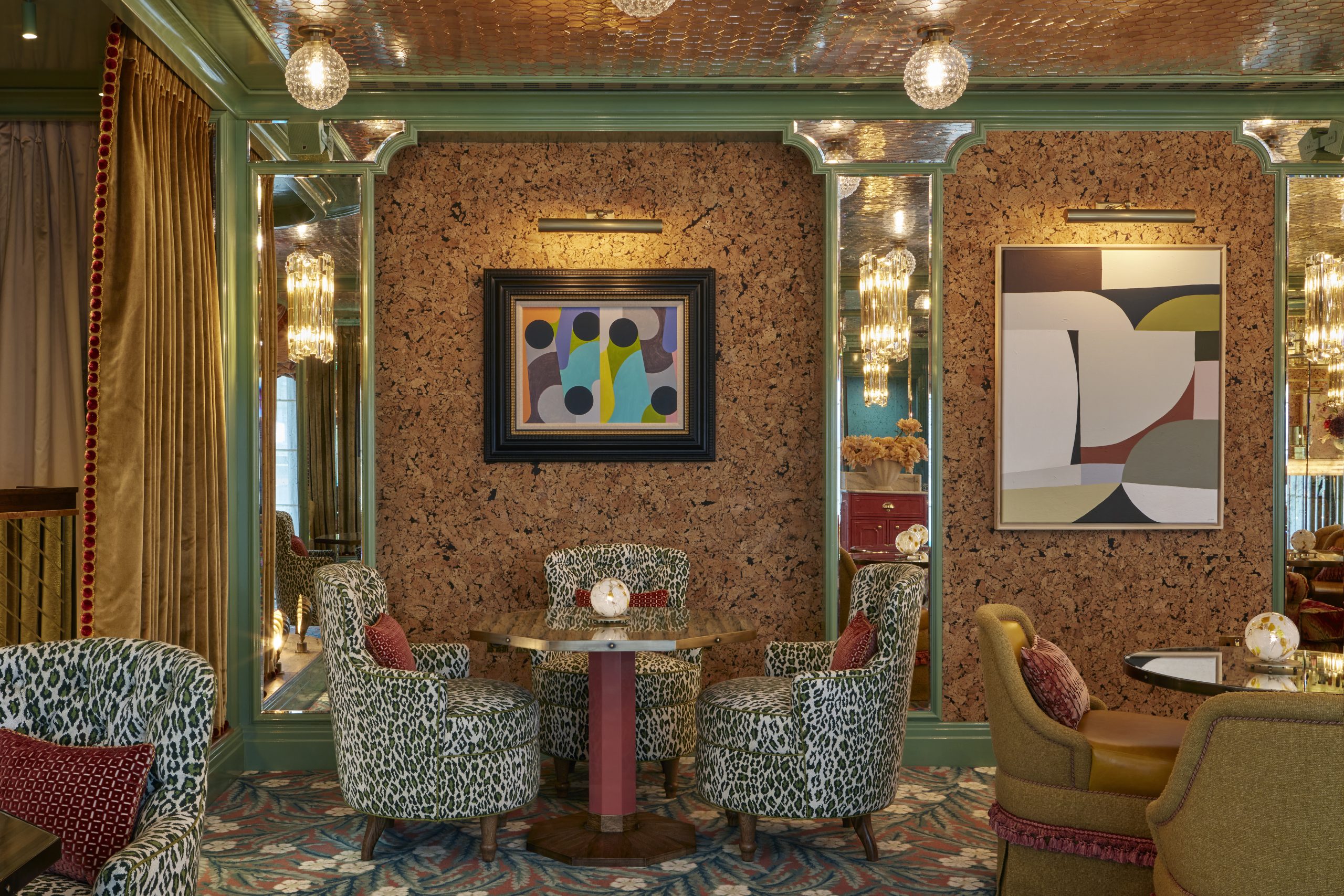 A Labyrinth of Excitement at the Broadwick Soho - COOL HUNTING®