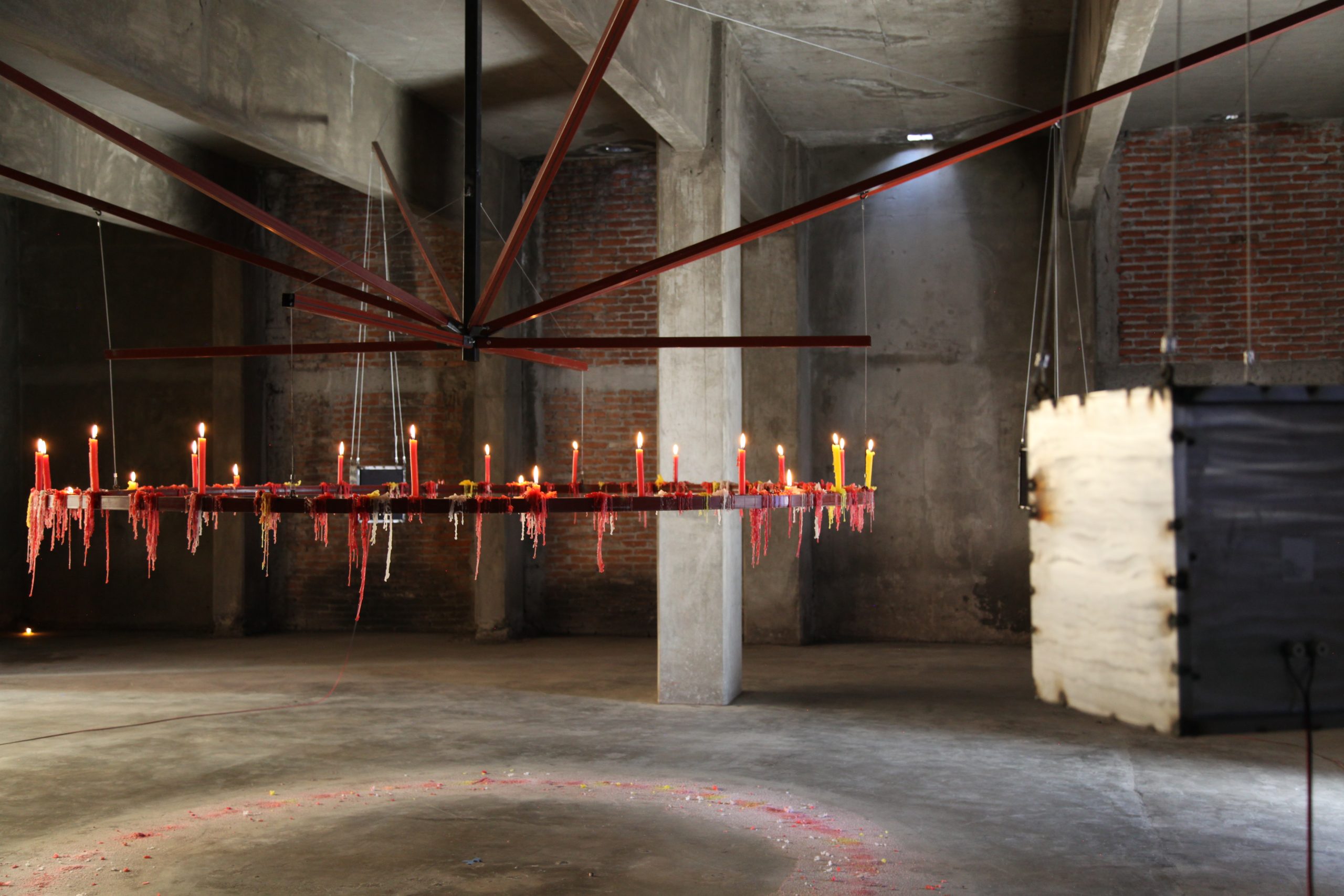 Artist Pandora Graessl’s Transportive “Amor Fati: When the Fire Bit Me” Exhibition - COOL HUNTING®