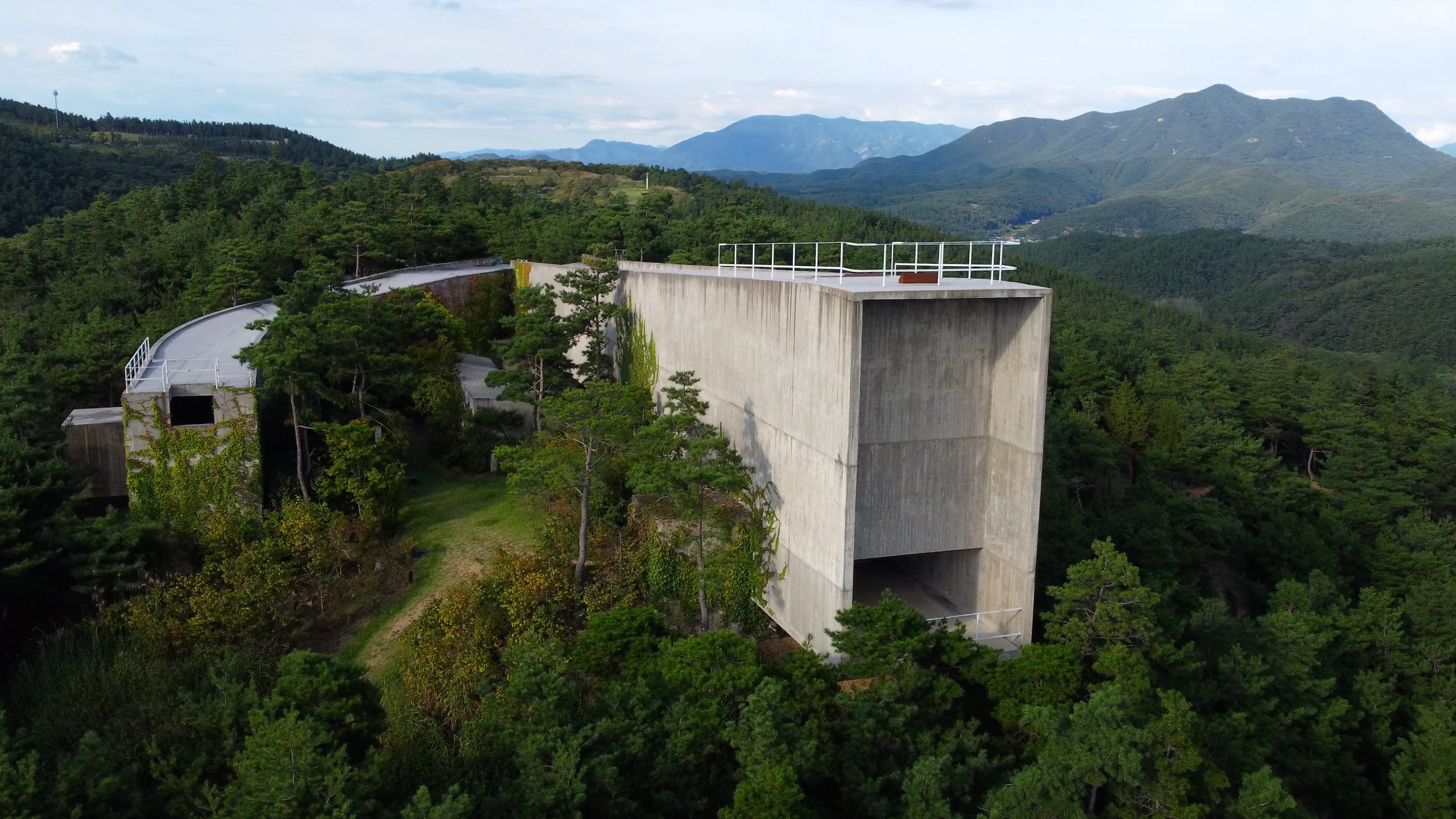 Notes: South Korea’s Sayuwon Arboretum and Architecture Park - COOL ...