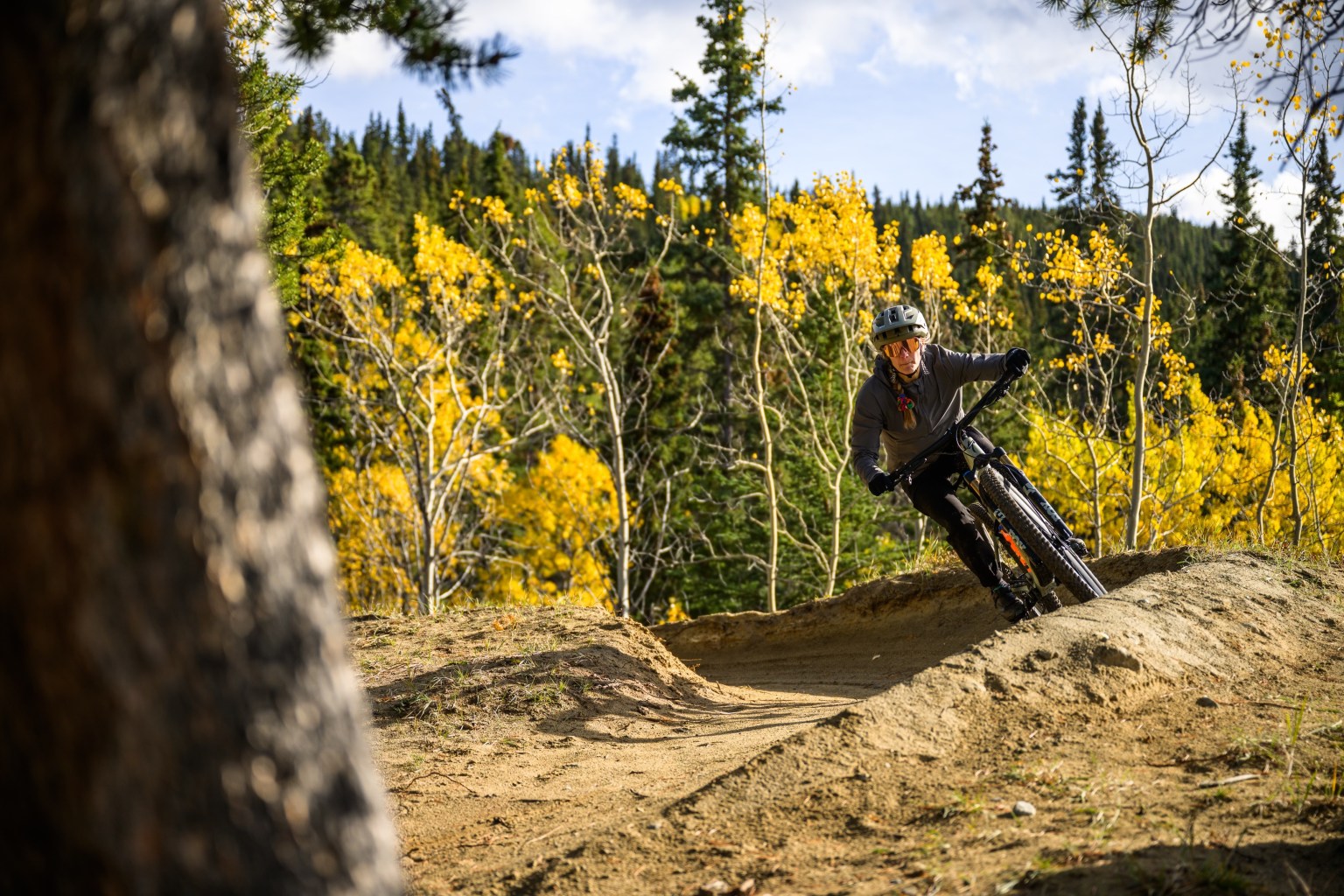 Test Ride: Canyon’s New “Grizl” Gravel Bike - COOL HUNTING®