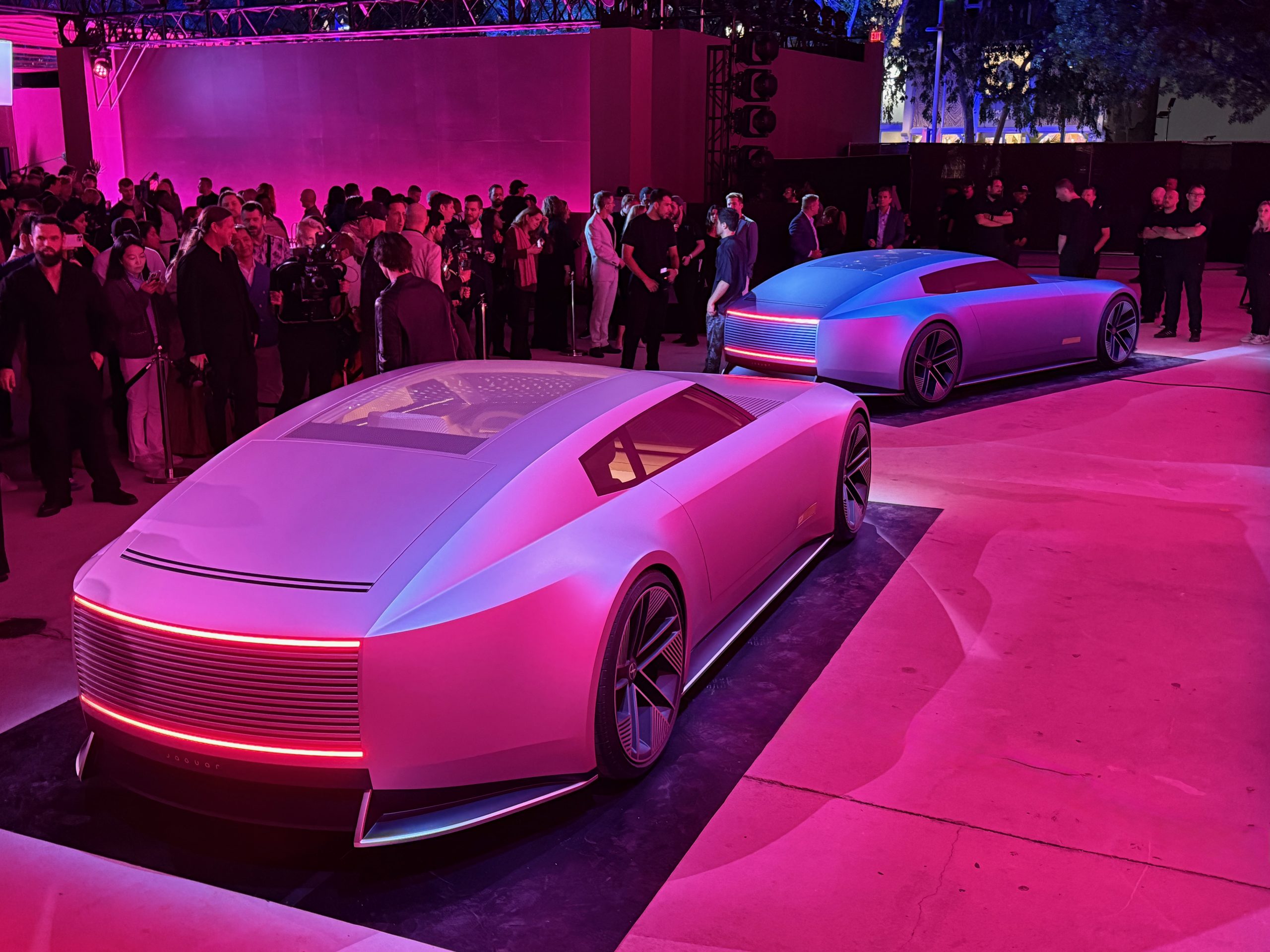 Jaguar’s Final F-Type Before a New Future of Electrification - COOL ...