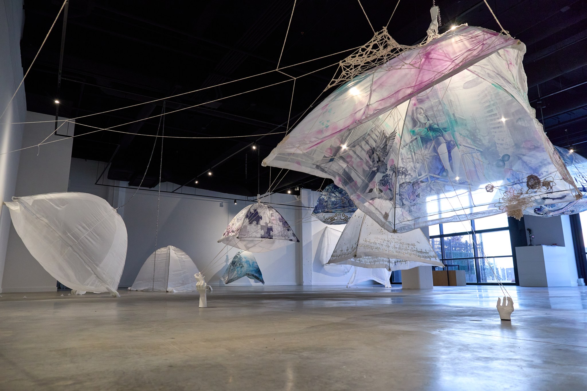 Fragile Intangibilities: Exploring Migration, Memory and Identity ...