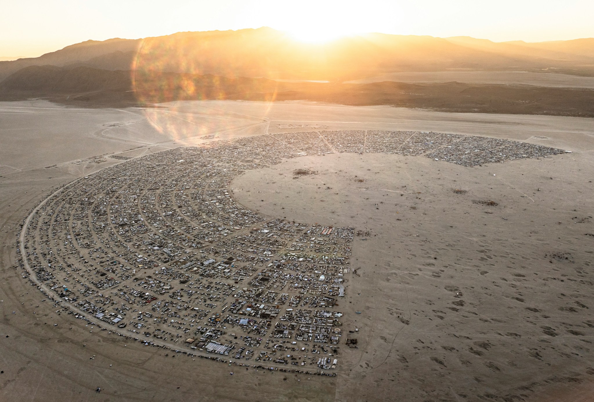 Skincare at Burning Man: Playa-Proof Picks from Beauty Heroes - COOL HUNTING®