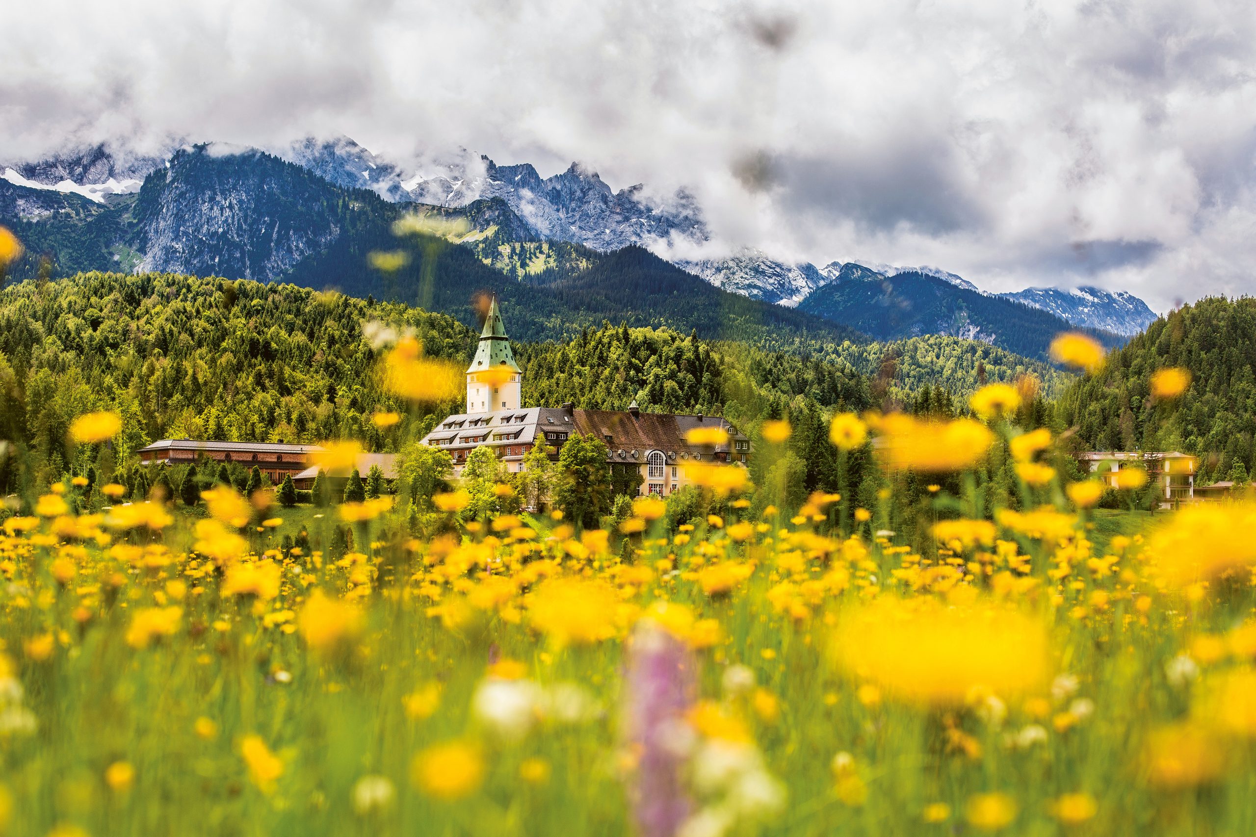 Bavaria’s Schloss Elmau is a Jaw-Dropping Cultural and Scenic Getaway ...