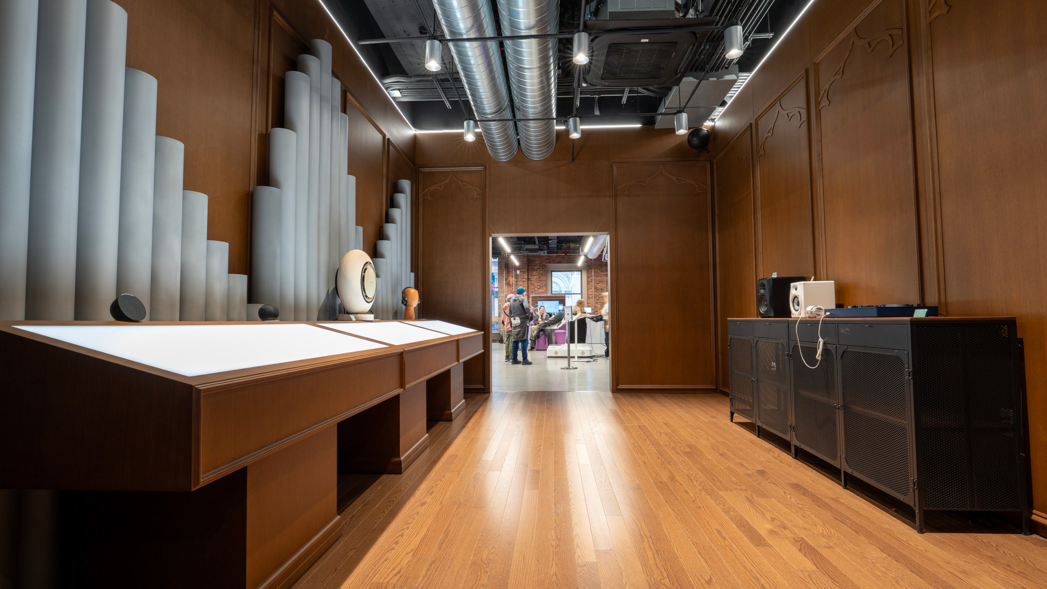 The tm:rw Store Reimagines the Future of Retail - COOL HUNTING®